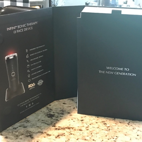 Infini i3 | Skincare | Infini I3 Red Light Face Device 25 | Poshmark